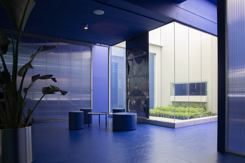 “TURBO MILANO”, THE BLUE STATEMENT IN TOWN – ADF Web Magazine ...