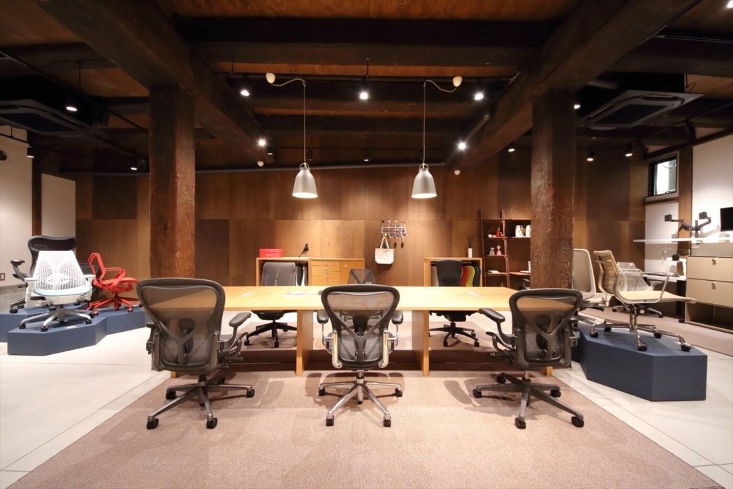 HermanMiller’s Store and showroom “IP DESIGN WORKS STORE” relocated and ...