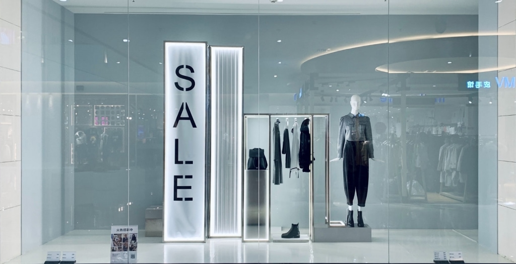 SHOP WINDOWS’ CHARME – ADF Web Magazine – Architecture×Art×Design ...