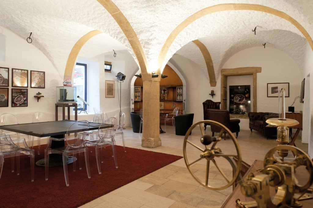 “Impulsion” released by Swiss luxury watch brand Louis Monet – ADF Web ...