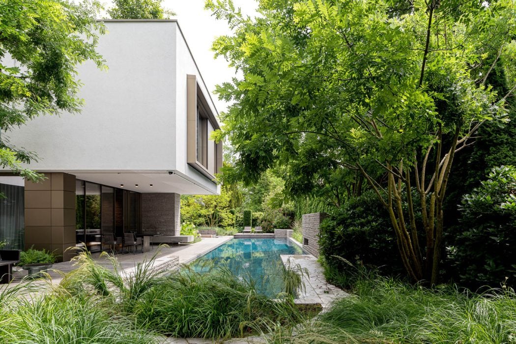 House LW27 with the rooftop designed by Stephan Maria Lang Architects ...